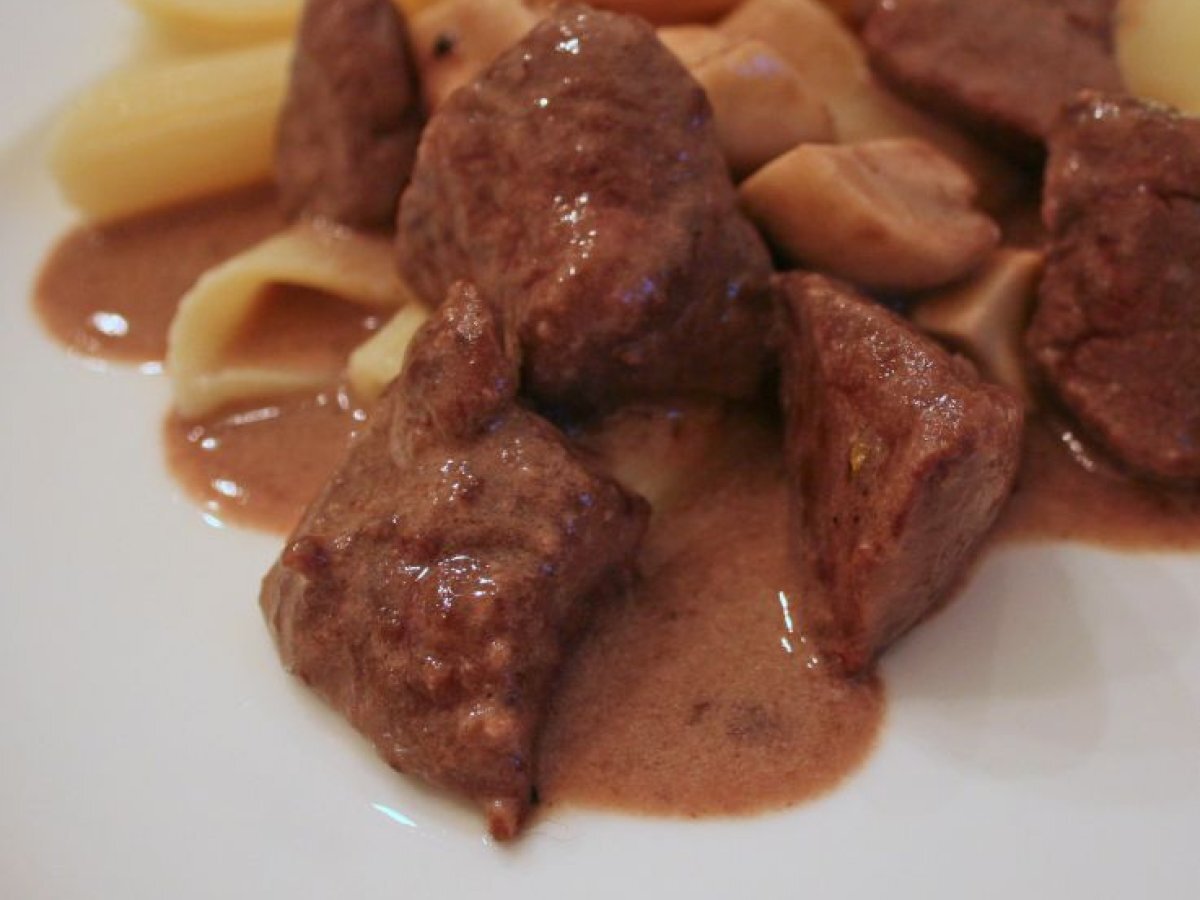 Schnelles hirschgulasch rezept