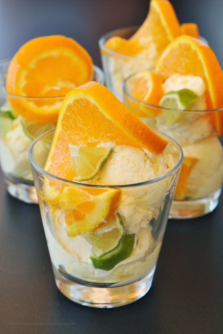 Selbstgemachtes joghurteis mit limetten - Rezept Petitchef